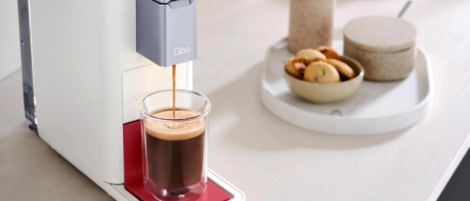 Wie reinige und entkalke ich meine Qbo ESSENTIAL? - Tchibo