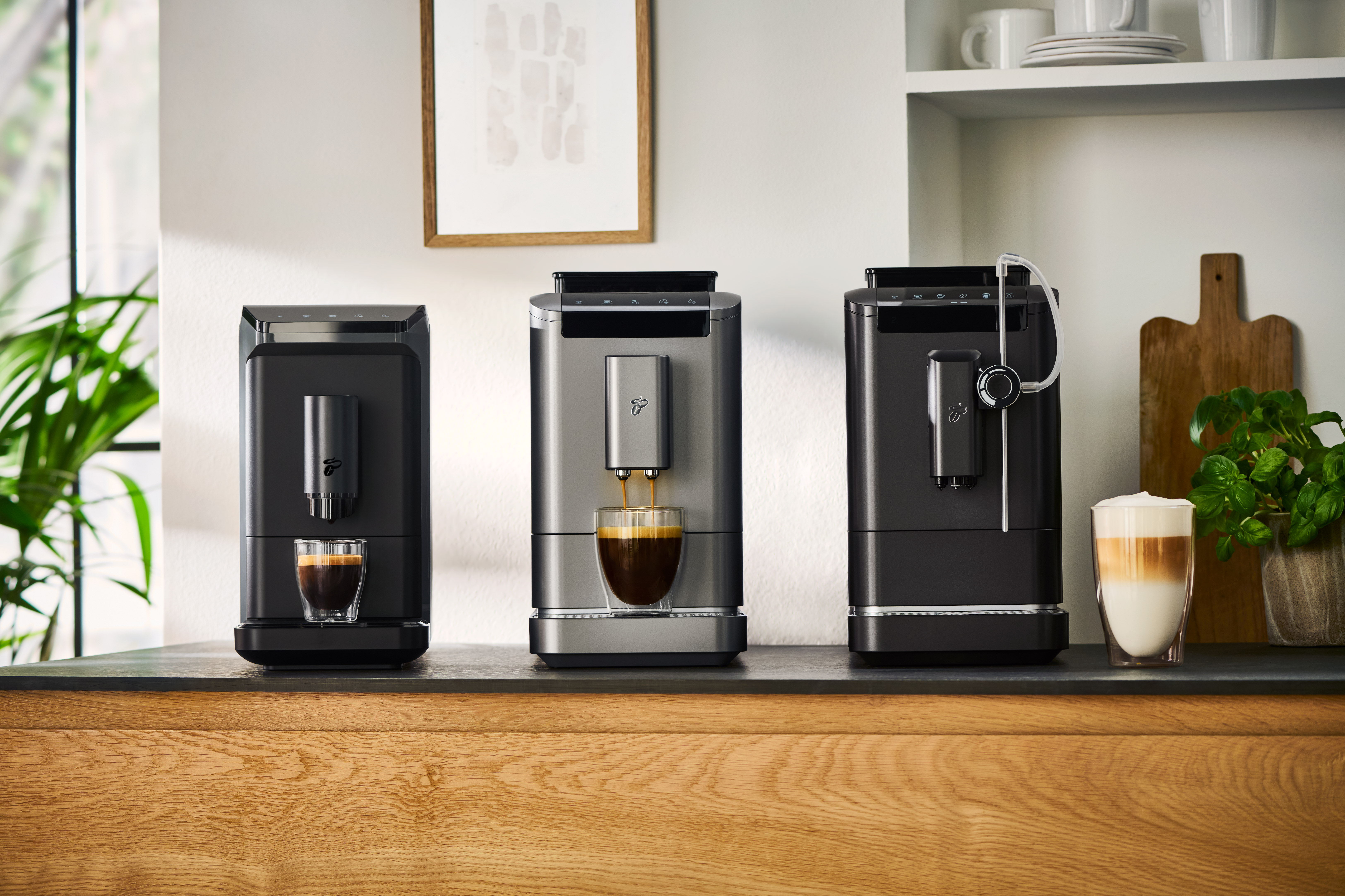 Der kleinste Kaffeevollautomat der Welt: Esperto mini von Tchibo
