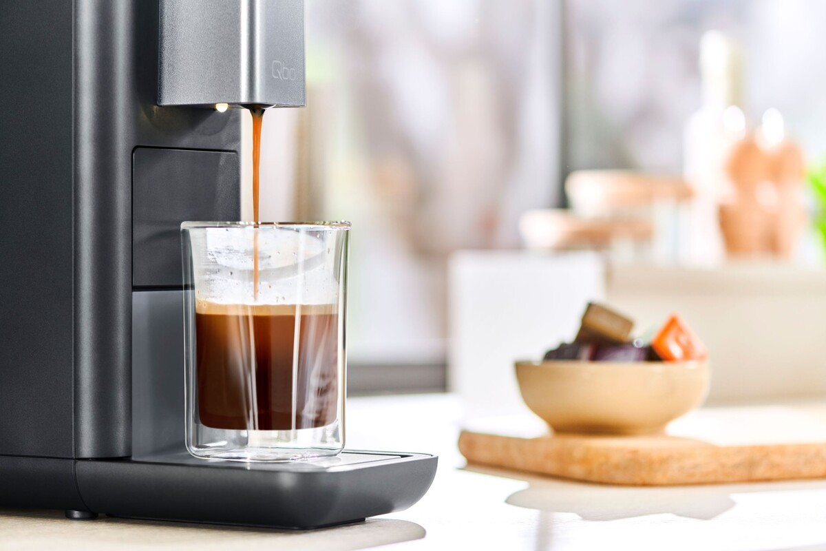 Die neue Kapselmaschine Qbo ESSENTIAL - Tchibo